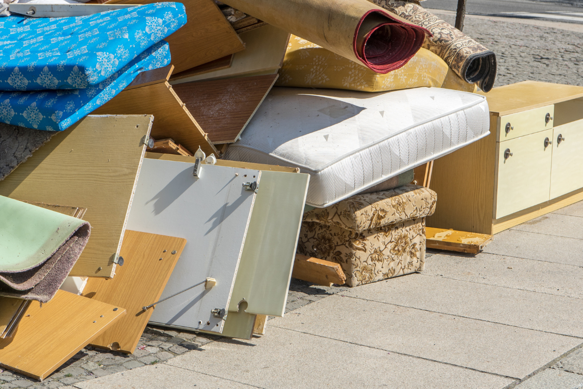 6 Key Benefits of Using Professional Deceased Estate Rubbish Removal ...